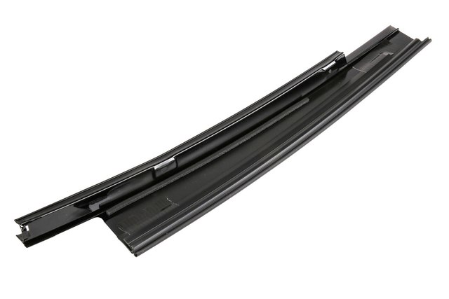 2007-2017 GM Rear Driver Side Door Window Frame Front Applique 22825480 ...