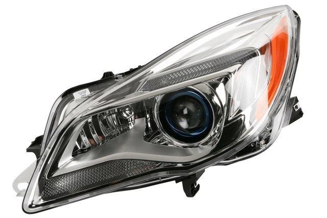2014-2017 Buick Regal Driver Side Headlamp Assembly 13426667 | GM Parts ...