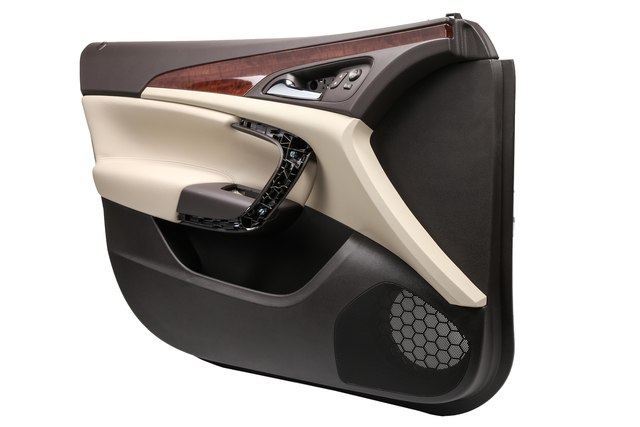 2014-2017 Buick Regal Cocoa Driver Side Front Door Trim 22864270 ...