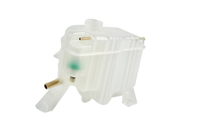 23106015 - Radiator Surge Tank 2013-2016 GM | Group 1 Auto Parts