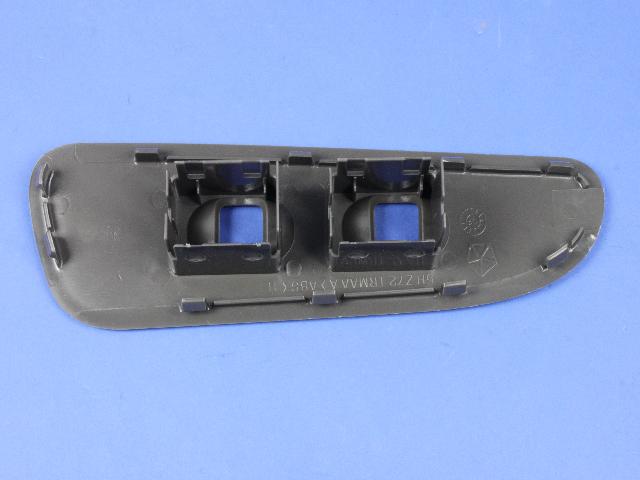 2006-2008 Dodge Bezel 5HZ72ZJ8AC | TascaParts.com