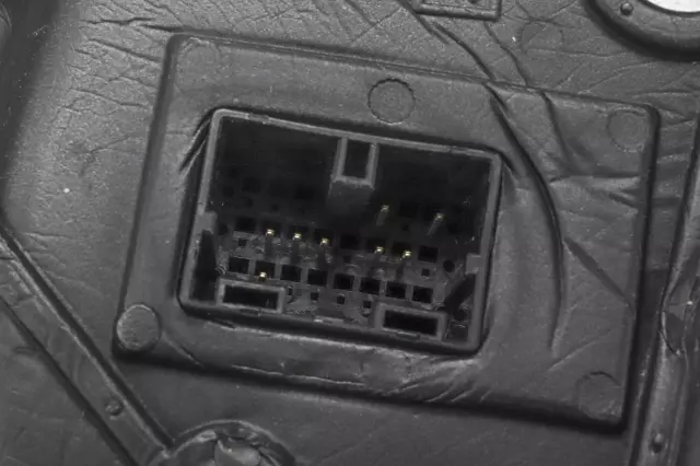 2018-2019 GM Driver Side Door Mirror without Cover 84604246 GM ...