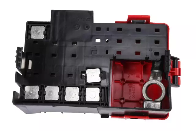 2016-2018 GM Battery Distribution Engine Compartment Fuse Block ...