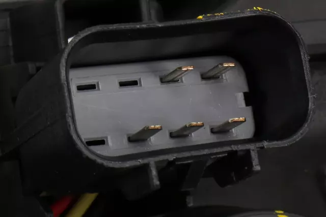 GM Car Headlights For Sale | GMPartsDirect.com