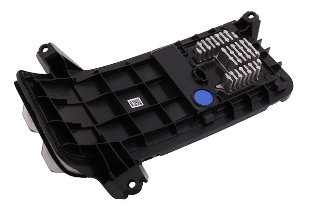 2020-2022 GM Front Driver Side Clearance Lamp 84468925 | OEM GM Parts