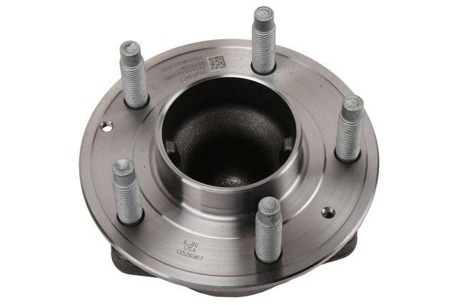 2016-2021 GM Wheel Hub and Bearing Assembly 13526967 | TascaParts.com