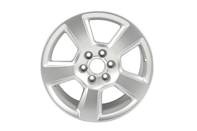 2015-2019 GM 20x9-Inch Aluminum Wheel 23311825 | TascaParts.com