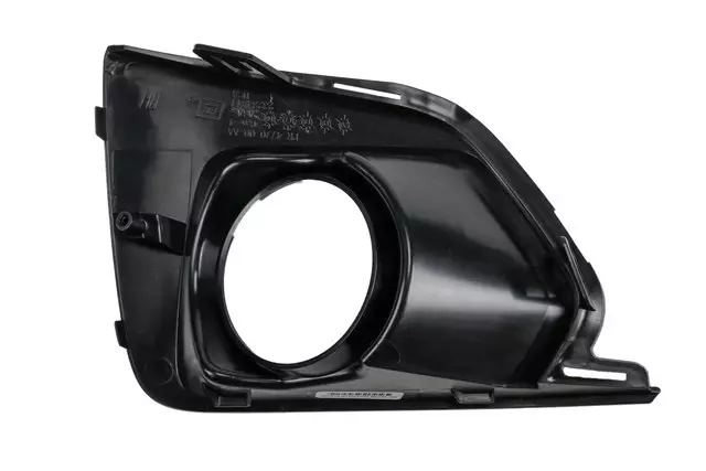 2018-2021 Chevrolet Traverse Front Passenger Side Fog Lamp Bezel ...