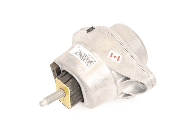 2016-2019 GM Driver Side Engine Mount 23340399 | GMPartsDirect.com