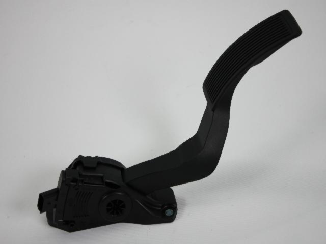 Buy OEM Mopar Pedals & Pads | Mopar Estores