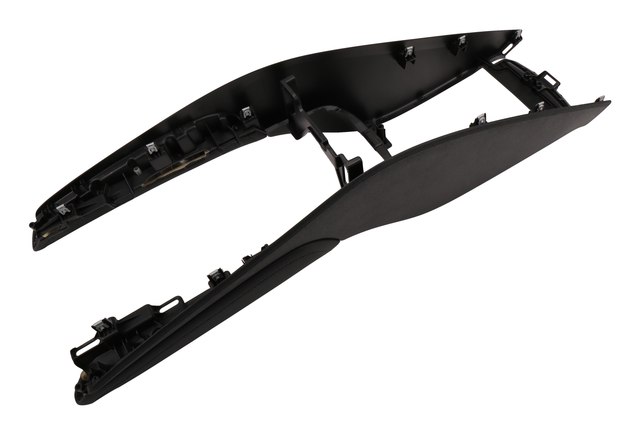 84233911 GM Jet Black Center Console | GM Parts Store