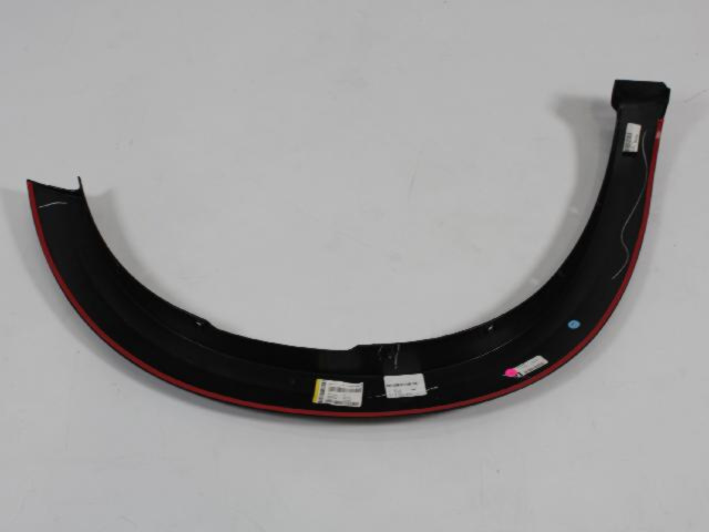 Moldings and Ornamentation for 2014 Ram 1500 | Mopar Estores