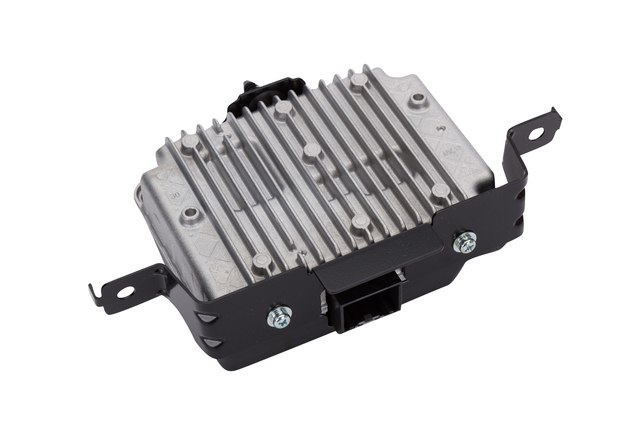 2019-2022 Chevrolet Blazer Accessory AC and DC Power Control Module ...