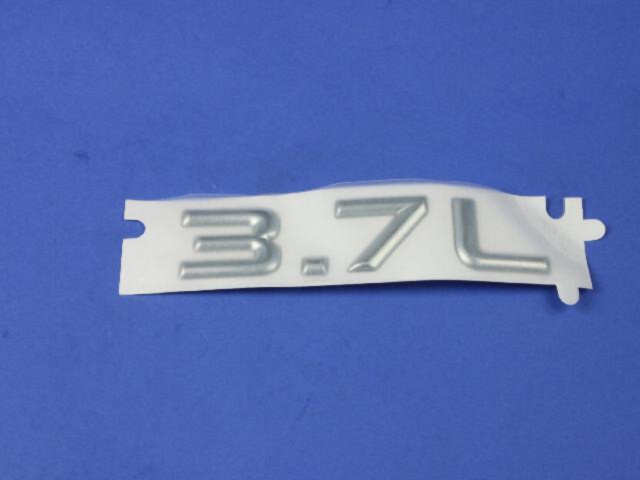 Buy OEM Mopar Emblems | Mopar Estores