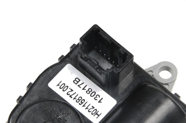 2010-2017 GM Temperature Mode Valve Actuator Assembly 22877649 ...