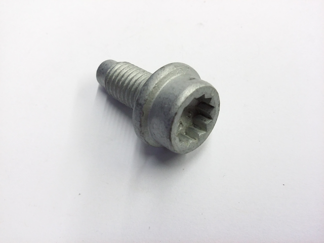 2006-2016 Volkswagen Radius Rod Bolt N-908-709-02 | vwpartscente
