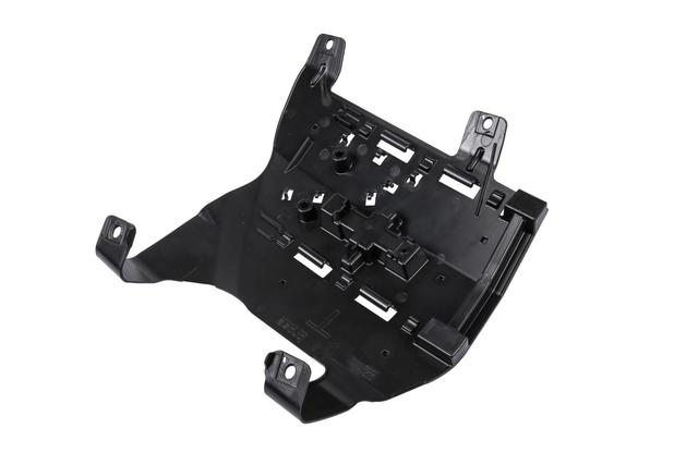 Rear Closure Hands Free Module Bracket 23376577 | GMPartsDirect.com