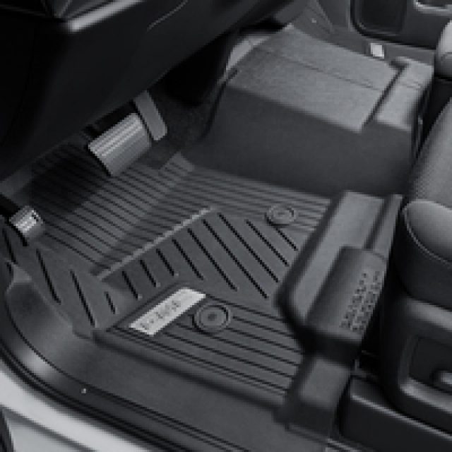 2018-2019 GMC Floor Liners, All-Weather 84357856 | GMPartsDirect.com