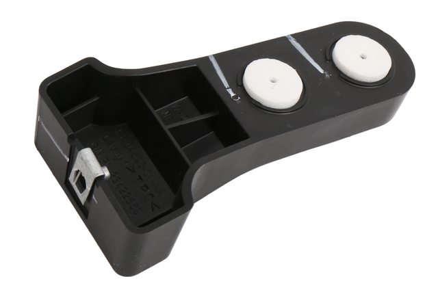 2016-2019 Chevrolet Cruze Rear Bumper Lower Fascia Bracket 23422559 ...