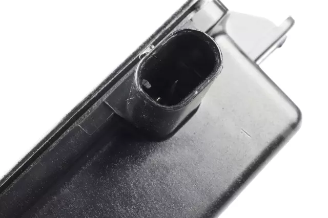 2018-2024 Buick Rear Closure Hands Free Lamp 13540013 | GM Parts Center