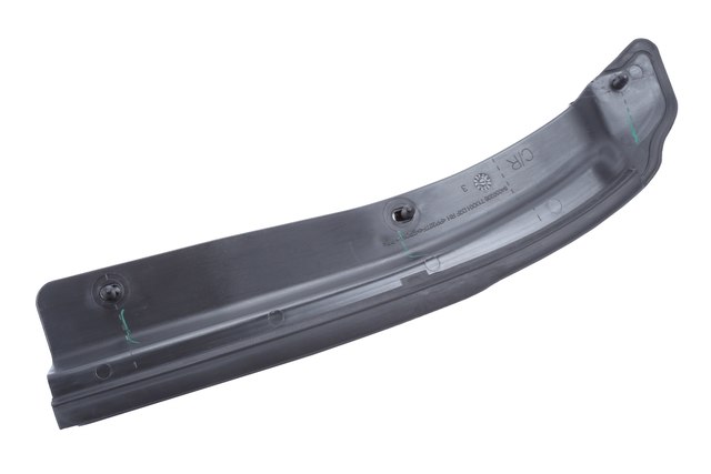 2020-2022 GM Front Passenger Side Door Front Auxiliary Weatherstrip ...