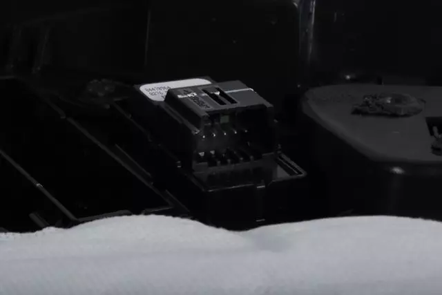 Interior Trim - Front Door for 2017 Chevrolet Malibu | GMPartsDirect.com