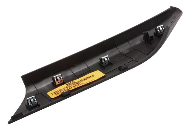 2015-2022 GM Jet Black Rear Driver Side Door Armrest Cover Trim ...
