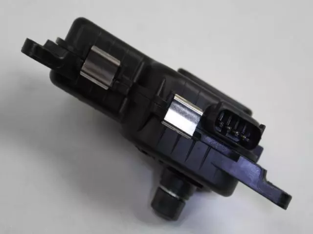 53022137AJ - OEM NEW Mopar 14-19 Ram 1500-3500 Intake Short Running ...