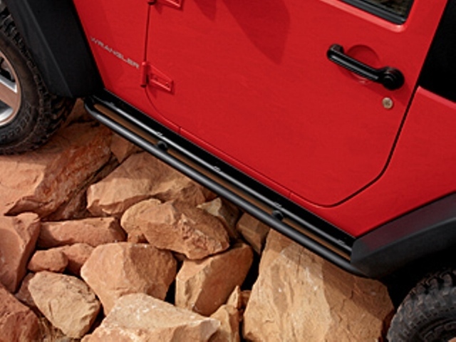 Authentic Mopar Lifestyle and Offroad Products | Canada Mopar® Estores