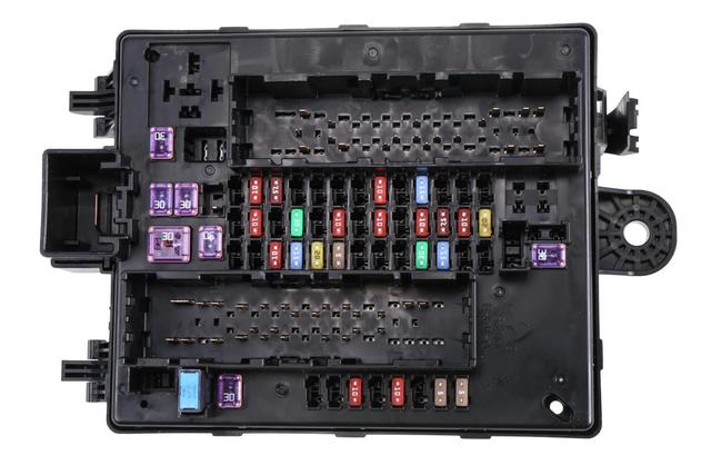 84281614 GM Body Wiring Harness Junction Block | GM Parts Store