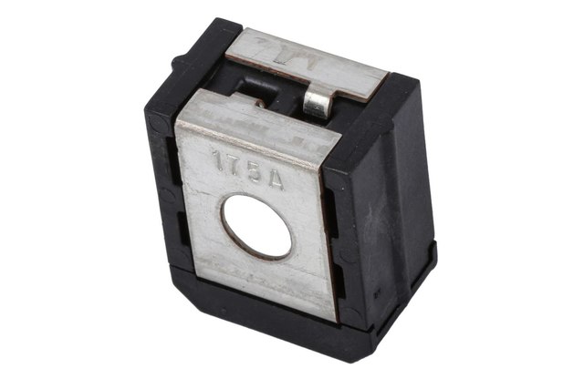 Buick Enclave Fuses | QuirkParts