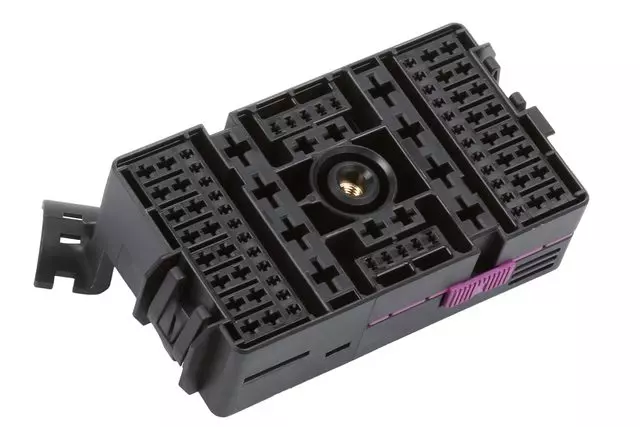 Multi-Purpose Wiring Connector 13355842 GM | GMPartsDirect.com