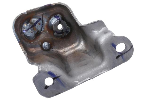 2015-2020 GM Passenger Side Rear Seat Armrest Frame Bracket 23442193 ...