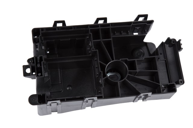 2010-2019 GM Front Compartment Fuse Block Housing 84102378 | QuirkParts