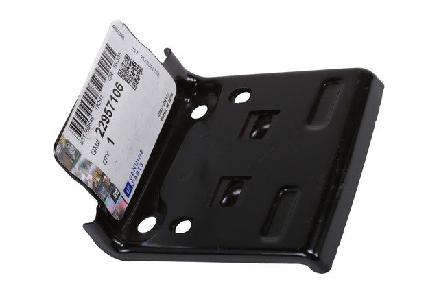 22957106 GM Passenger Side Body Lock Pillar Lock Striker Reinforcement ...