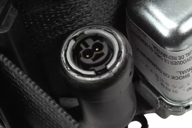 2010-2017 GM Lap & Shoulder Belt 19355803 GM | GMPartsDirect.com