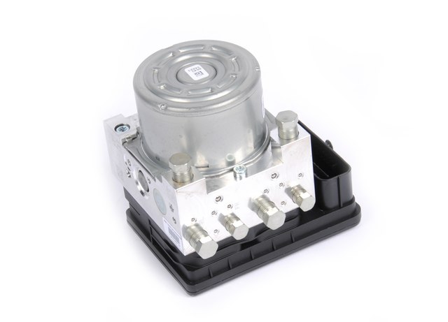 2015-2016 Cadillac XTS Brake Pressure Modulator Valve Assembly with ...