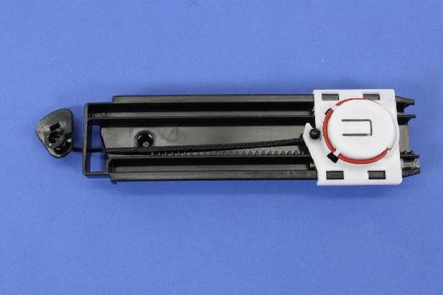 Buy OEM Mopar Glove Boxes | Canada Mopar® Estores