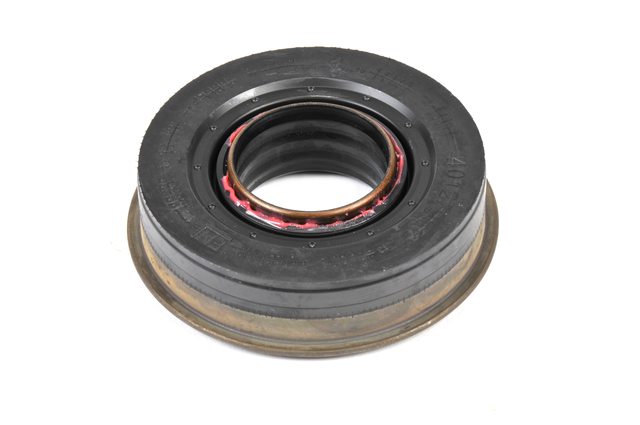 2011-2019 GM Front Axle Shaft Seal 23196678 | NewGMParts.com