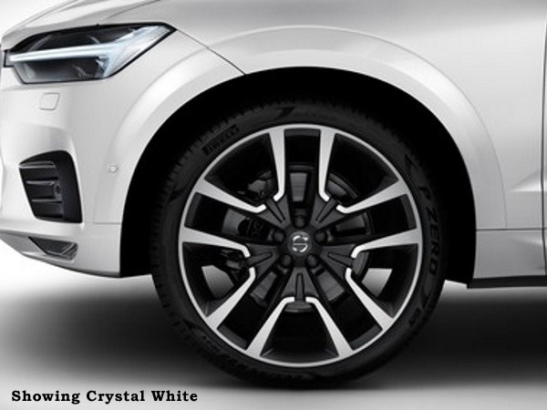 Genuine Fender Extension - Onyx Black for 2018-2021 Volvo XC60 | Part ...