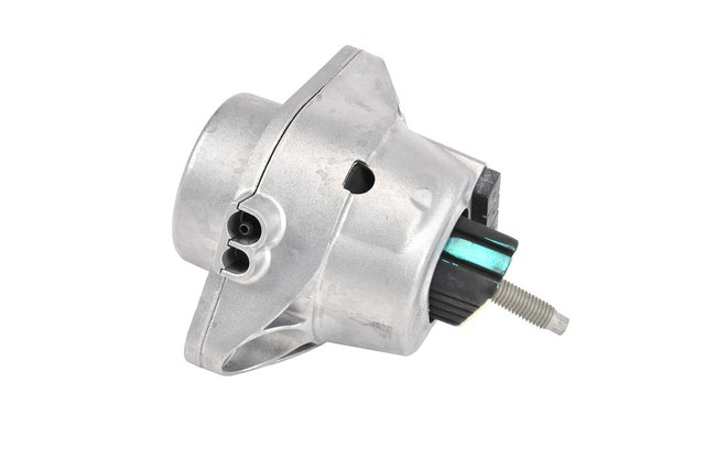 Engine Mounts | Suburban Auto Parts