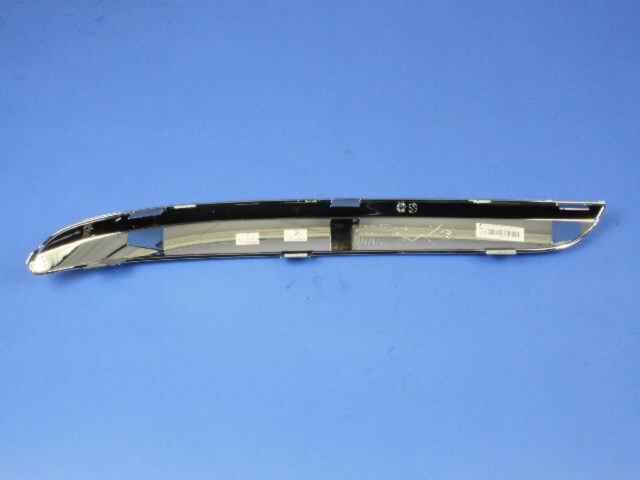 2011-2014 Chrysler 300 Fascia Applique, Right 68127940AB | Mopar Estores