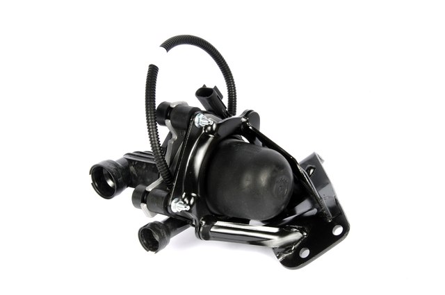 2010-2017 GM Secondary Air Injection Pump with Bracket 12634644 ...