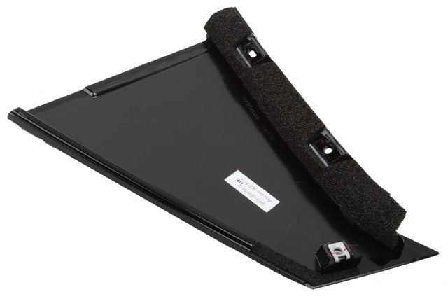 2016-2022 Chevrolet Malibu Rear Passenger Side Door Window Frame Rear ...