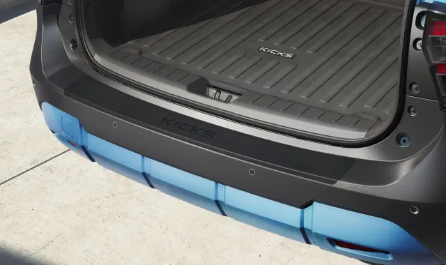 T99B2-7LG0A - 2025 Nissan Kicks - Black Adhesive Rear Bumper Protector ...