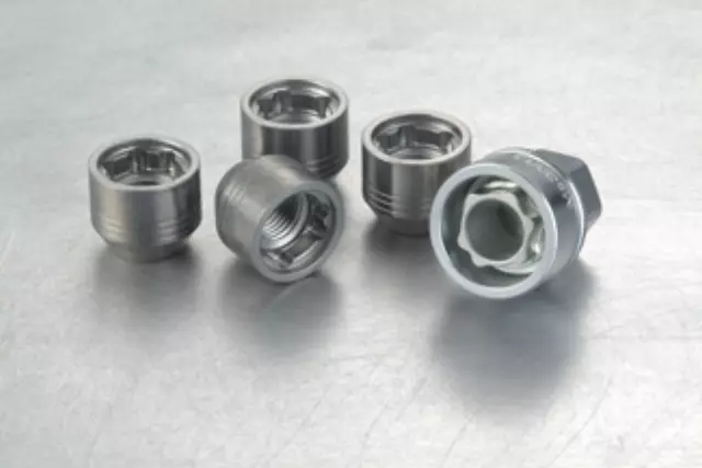 12498076 - Wheel Lock Kit (W\\/O External Thread) 2001-2022 GM | Big 3 ...