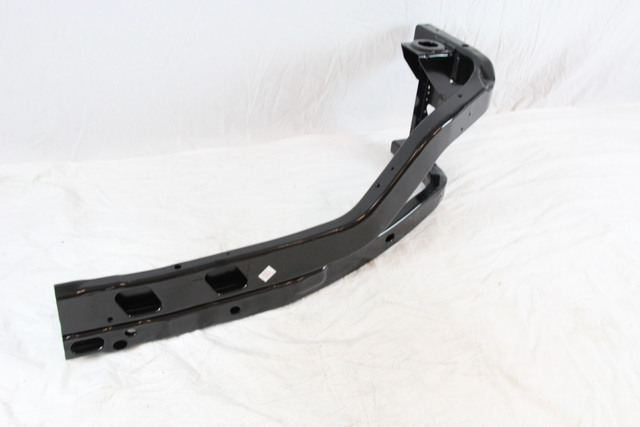 Buy OEM Mopar Fenders | Mopar Estores