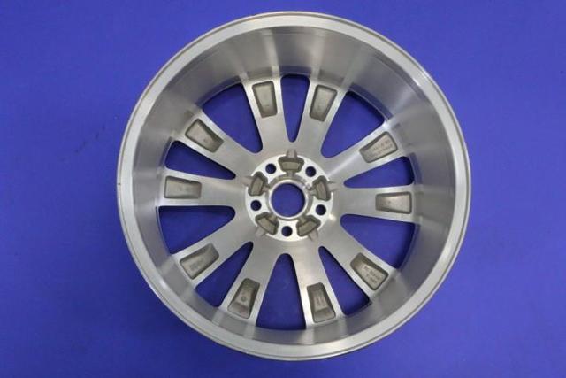 Wheels, Tires and Hardware for 2015 Chrysler 300 | CHAPMAN CJDR Parts