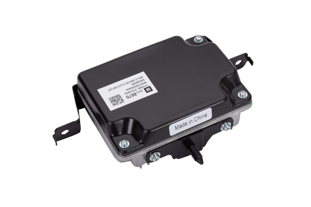 2019-2022 Chevrolet Blazer Accessory AC and DC Power Control Module ...