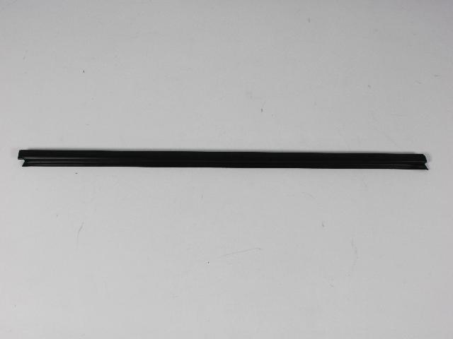 Weatherstrips and Seals for 2001 Dodge Ram 3500 | Mopar Parts